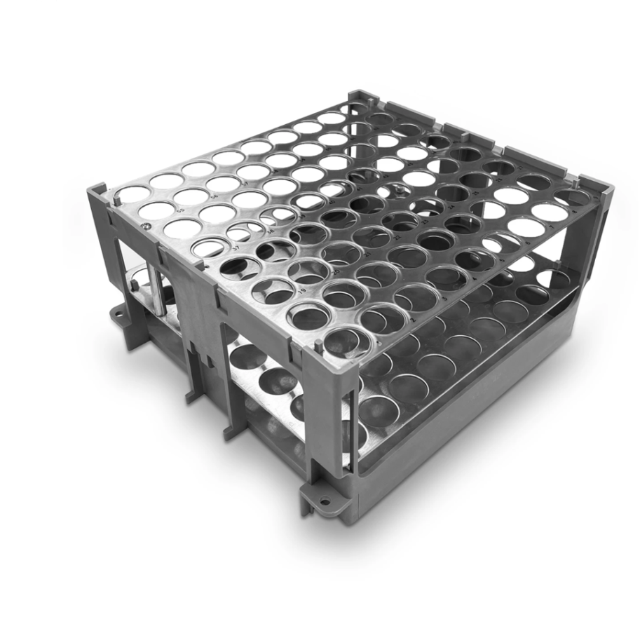 Preparative HPLC system with high pressure gradient and sample pump ...